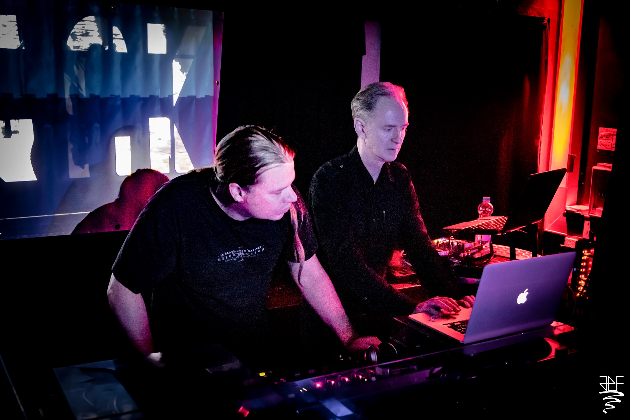 rule-of-three – Sounds and Shadows